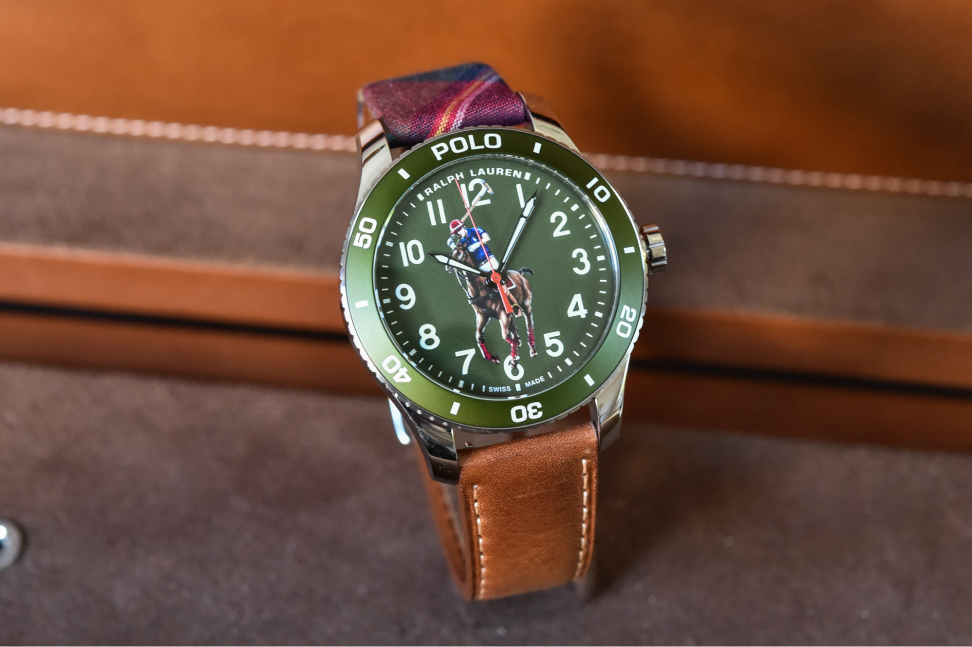 Đồng Hồ Ralph Lauren Của Nước Nào? Tìm Hiểu Về Thương Hiệu Ralph Lauren ...